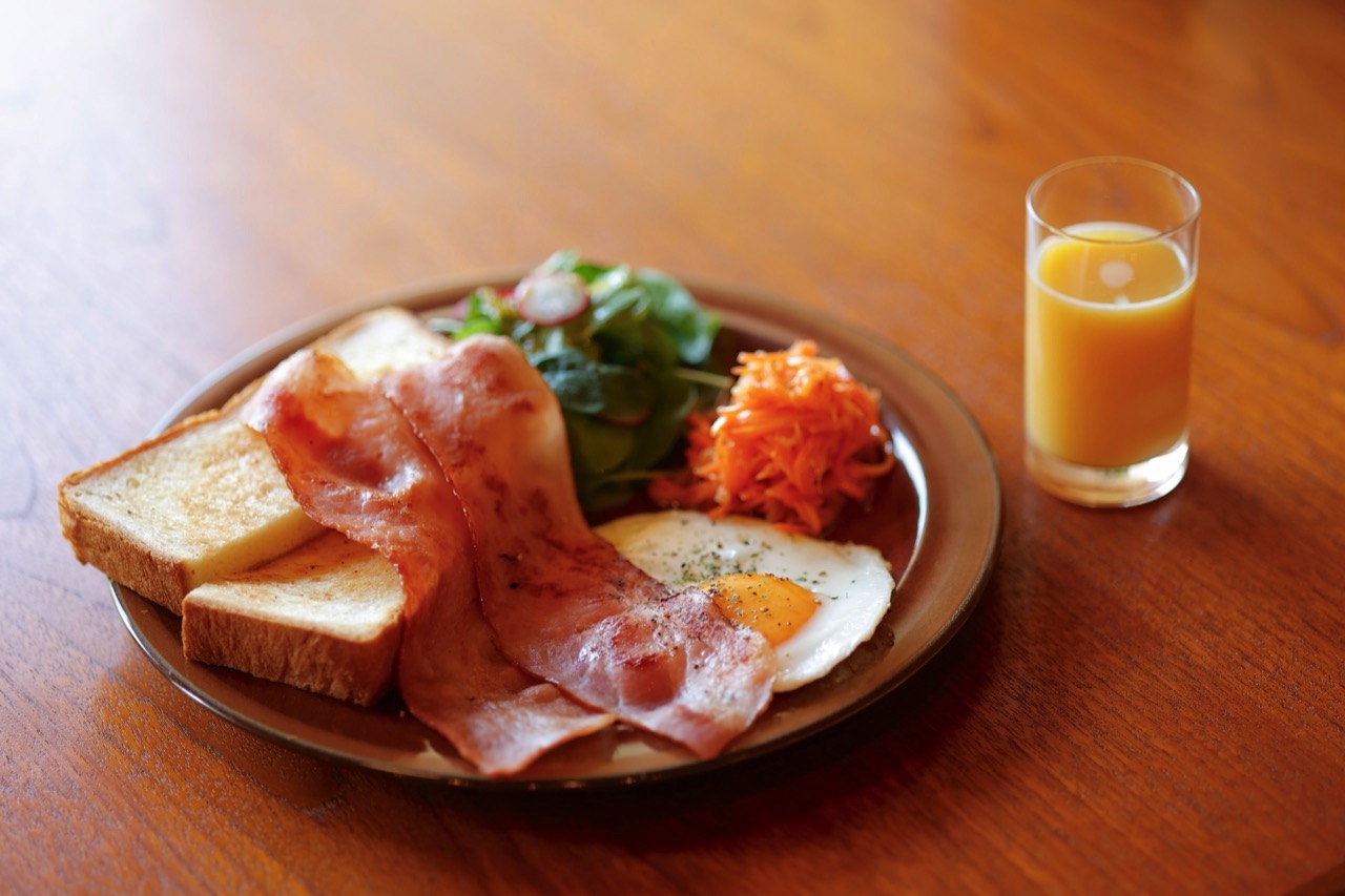 16時までモーニングを提供する今出川のコーヒーショップ[HIVE COFFEE] | Leaf KYOTO