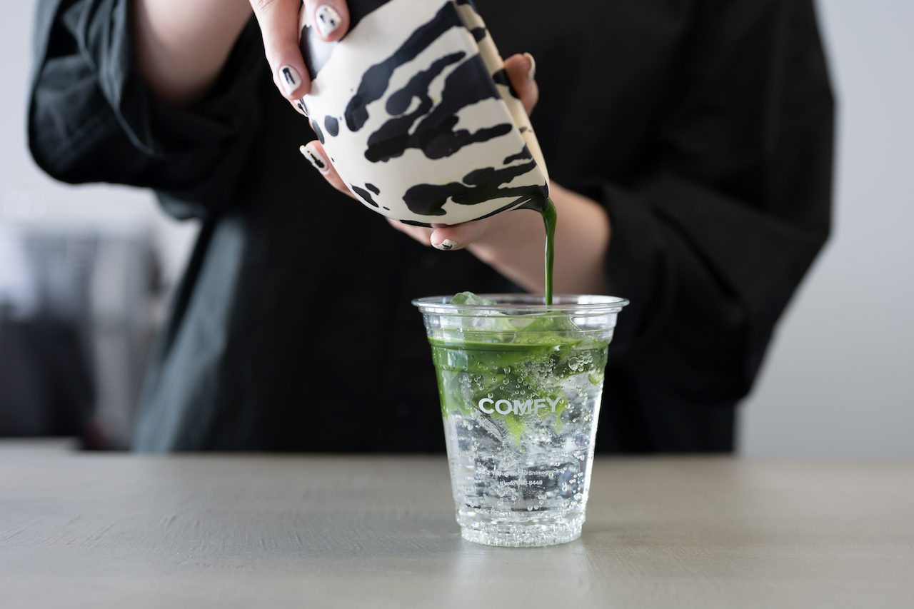 四条にできた[COMFY]で今どきの日本茶を味わう | Leaf KYOTO