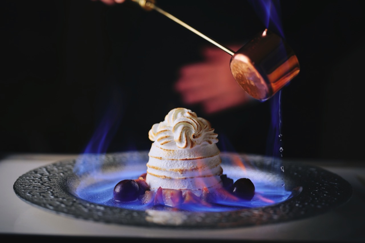 Flaming Cake Kl