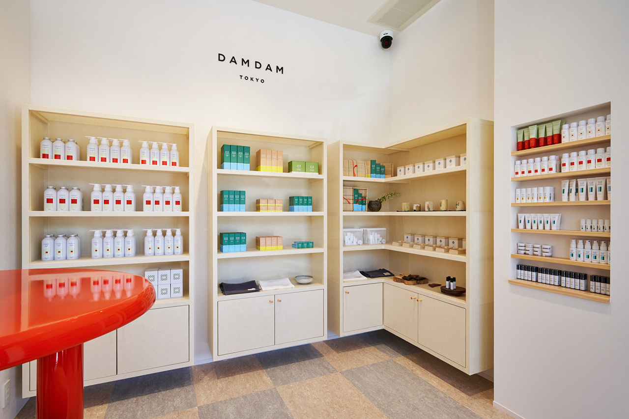 京都・祇園にオープン！[DAMDAM TOKYO]初のフラッグシップショップに行ってみた！ | Leaf KYOTO